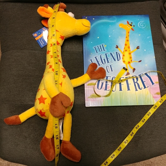 Toys ''R'' Us | Toys | Toys R Us Geoffrey Giraffe Plush Book Set Happy Birthday The Legend Of ...